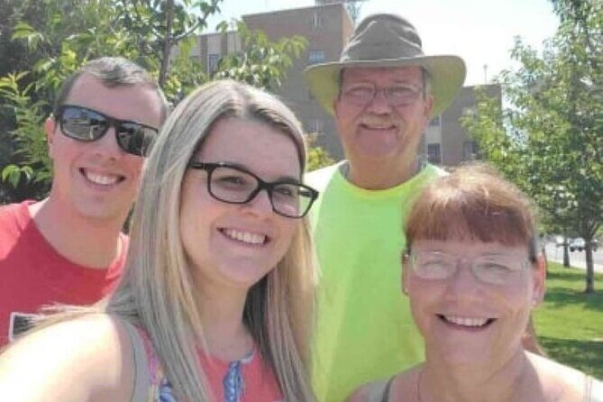 Self Guided Scavenger Hunt Southeast Portland Puzzling Pursuit - What the Tour Contains