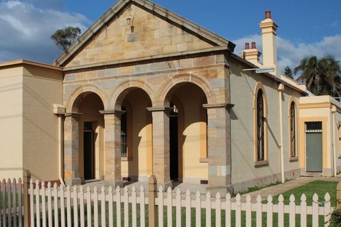 Self-Guided Scavenger Hunt: Wollongongs Storied History - The Sum Up