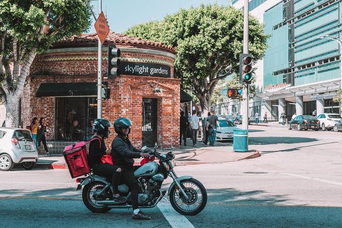 Self-Guided Tour of Westwood in Los Angeles with Fun Facts and Best Photo Ops - FAQ