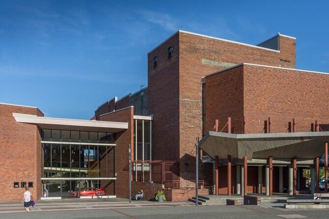 Self Guided Victoria Scavenger Hunt: Sea, Squares & Spirits - What Travelers Are Saying