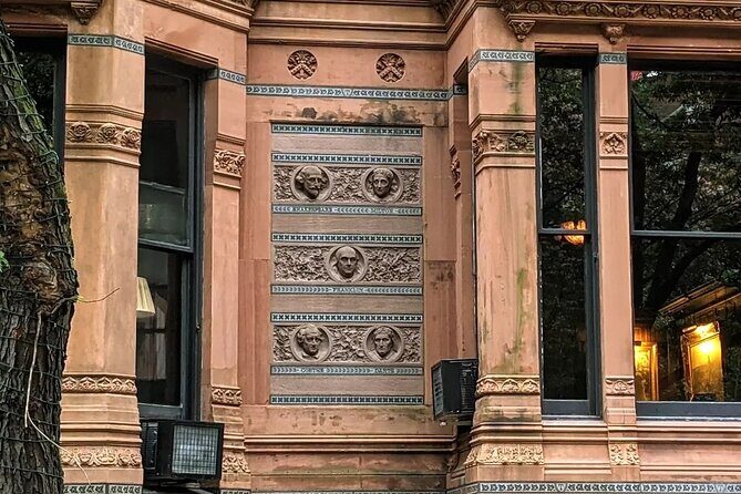 Self-Guided Walk of New York's Gramercy and Flatiron Districts - FAQ