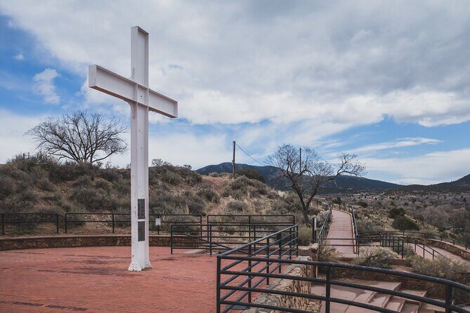 Self-Guided Walking Audio Tour of Historic Santa Fe - The Vibrant Santa Fe Plaza and the Soldiers Monument