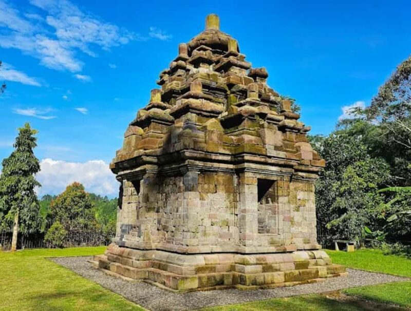 Selogriyo Temple Adventure:Rice Field Trek&Elo River Rafting - The Practical Details