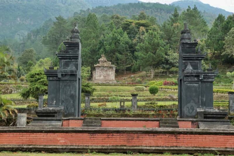 SEMARANG TOURS : GEDONGSONGO TEMPLE/TRAIN MUSEUM AMBARAWA - Key Points