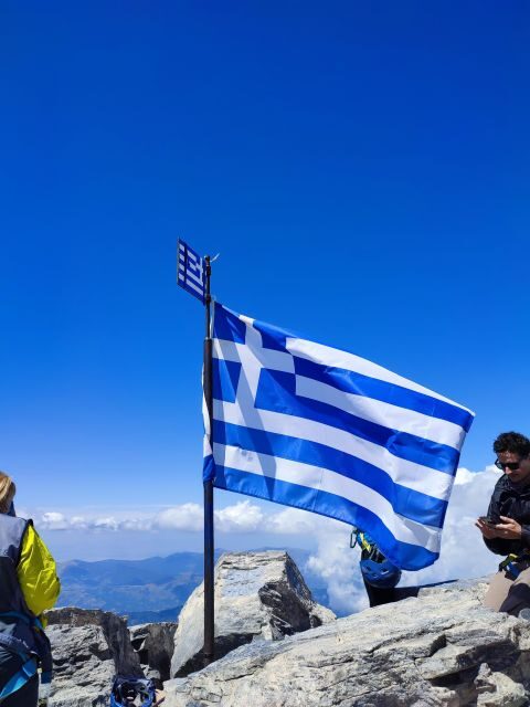 SEMI-GUIDED HIKE TO OLYMPUS SUMMIT - Key Points