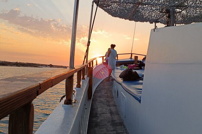 Semi-Private Half Day/Sunset cruise - Practical Considerations