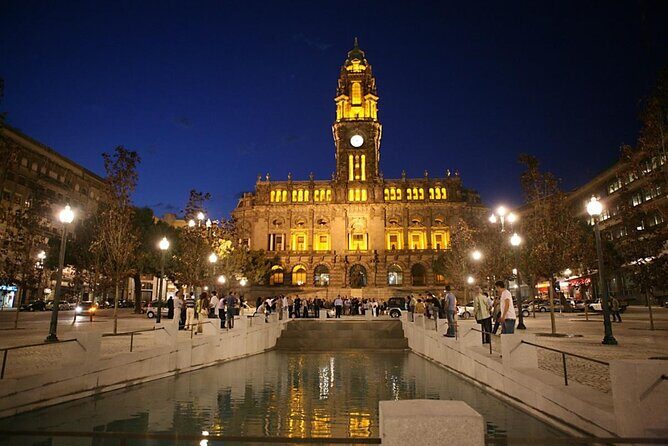 Semi Private Oporto Fado Show with Dinner - What Sets This Tour Apart