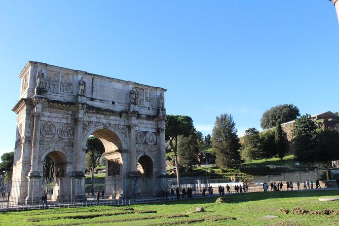 Semi-private tour: Colosseum & Ancient Rome VIP - Critiques and Considerations