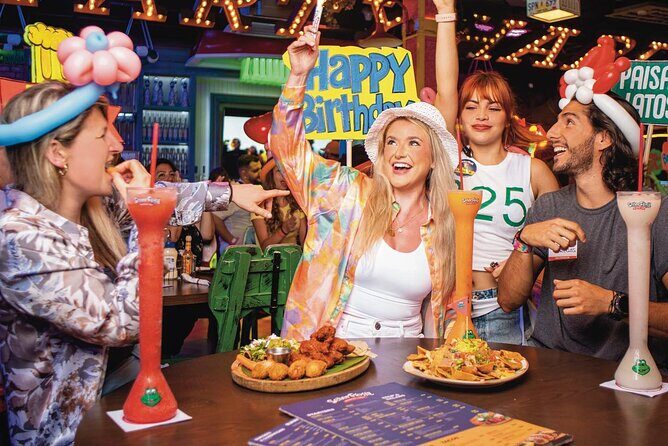 Señor Frog´s Party Pass With Drinks And Food - Atmosphere and Authenticity