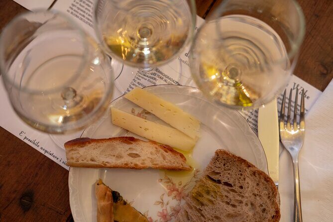 Sensorial wine tasting in Manarola, Cinque terre - An Introduction to the Sensory Wine Tasting Experience