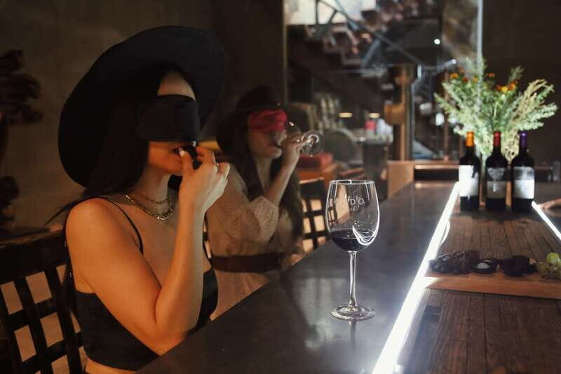 Sensory Wine Tasting with Chocolates at Rondo del Valle - Deep Dive into the Experience