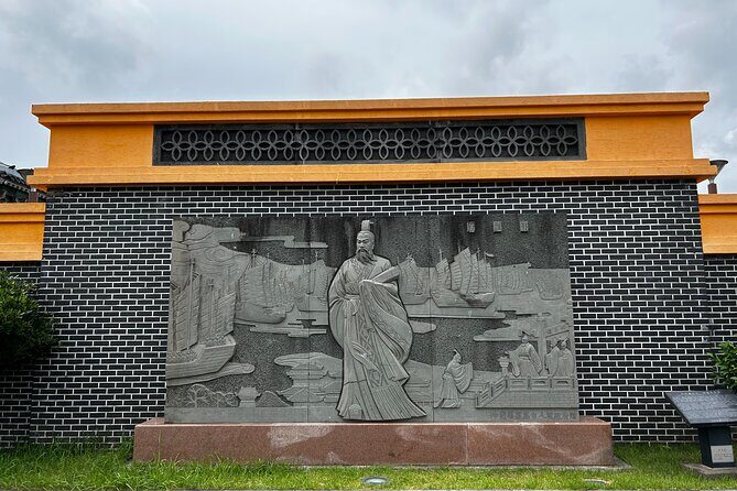 Seogwipo(the southern city of Jeju) Art Museum Walking Tour - Price and Value Analysis