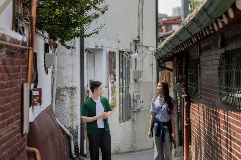 Seoul: 120-Min Gwanghwamun Tour to Understand Local Society - Practical Details and Why They Matter