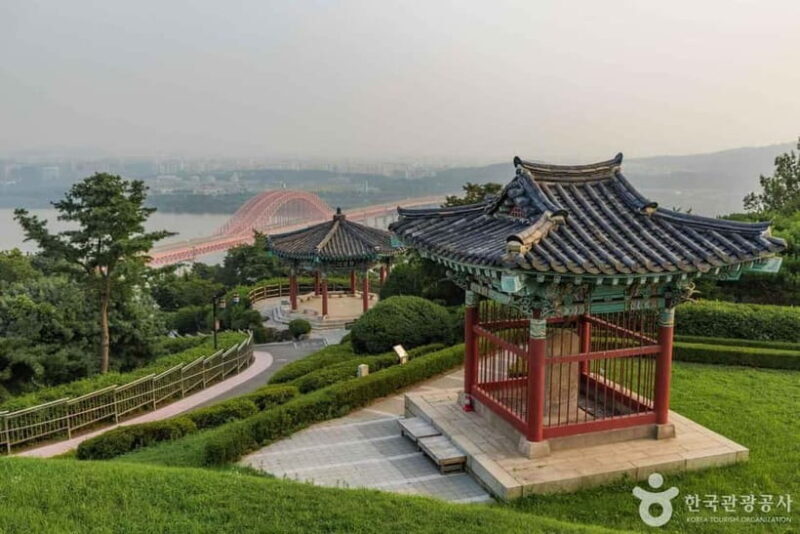 Seoul: Aegibong DMZ & Hanok Scenic/Historical One Day Tour - Key Points