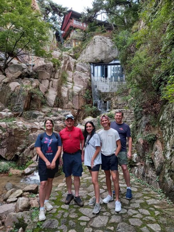 Seoul: Bukhansan Mountain Hiking & Culture Tour - 8 Hours - Practical Details and Tips