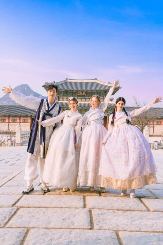 Seoul: Changdeokgung Hanbok Experience at Hanboknam - FAQs