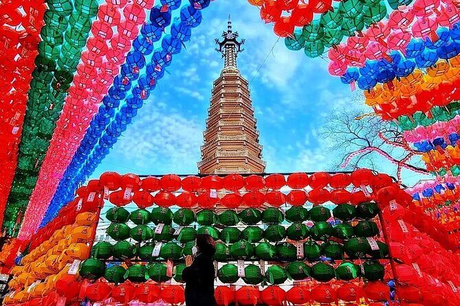 Seoul: City Highlights and Historical Experience No Shopping - Bukchon Hanok Village: The Heart of Traditional Seoul
