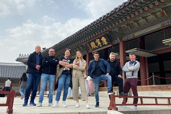 Seoul: City Highlights Private Tour with Pickup and Drop-off - A Closer Look at the Tour Itinerary