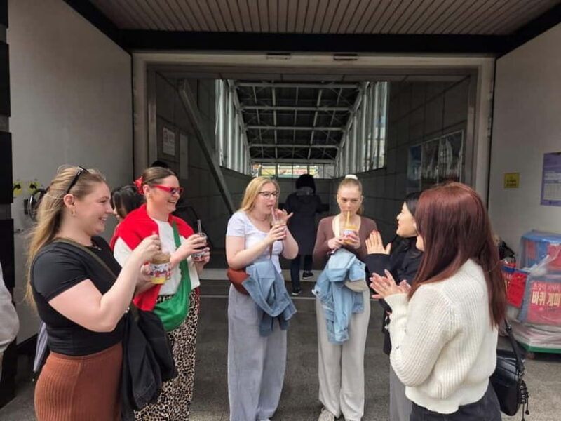 Seoul: Cooking Class and Tour with Michelin-Trained Chef - Key Points