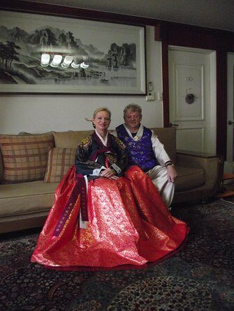 Seoul Cultural Tour - Kimchi Making, Gyeongbok palace with Hanbok - Key Points