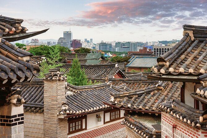 Seoul Day Tour: Gyeongbokgung Palace, Bukchon, Gwangjang Market - The Sum Up