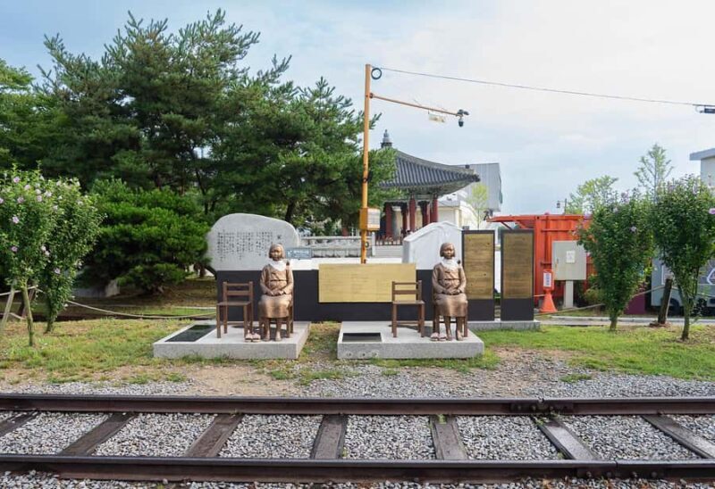 Seoul: DMZ, 3rd Tunnel, Suspension Bridge Small Group Tour - FAQ