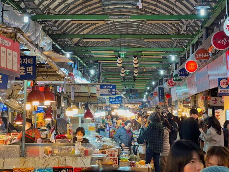 Seoul: Fearless Foodie Gwangjang Market Food Adventure - Key Points