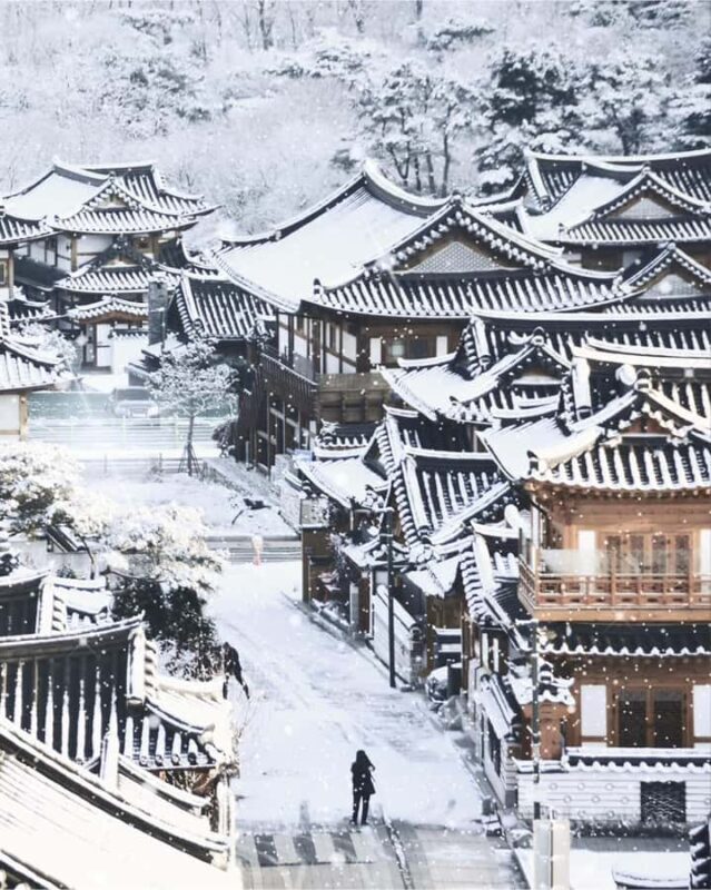 Seoul: Gamaksan, IceWall Cafe, Hanok +Herb Museum/Strawberry - Key Points