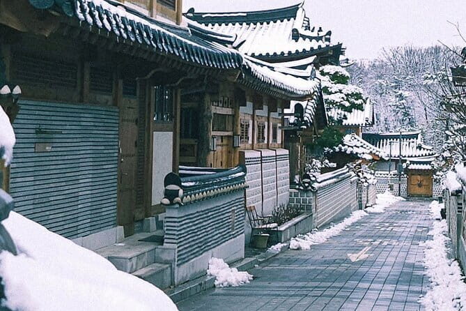 Seoul : Gamaksan & IceWall Cafe & Hanok Village & Jingwansa - Itinerary Breakdown: What Makes Each Stop Special