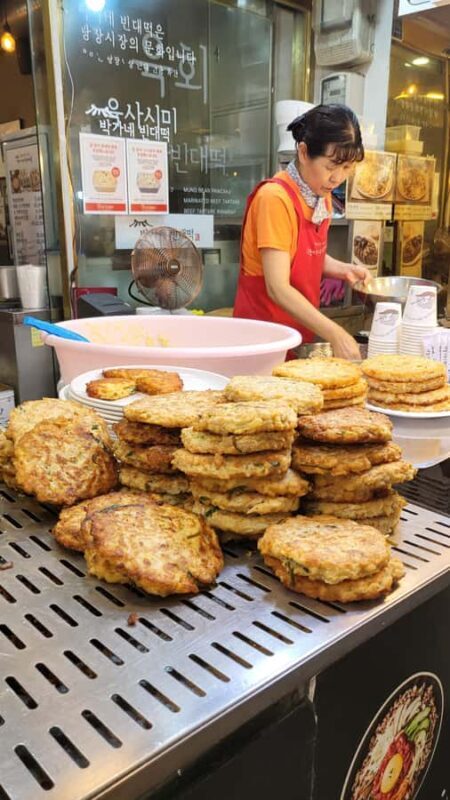 Seoul: Gwangjang Market, Naksan Park, Hidden Gems Night Tour - FAQs