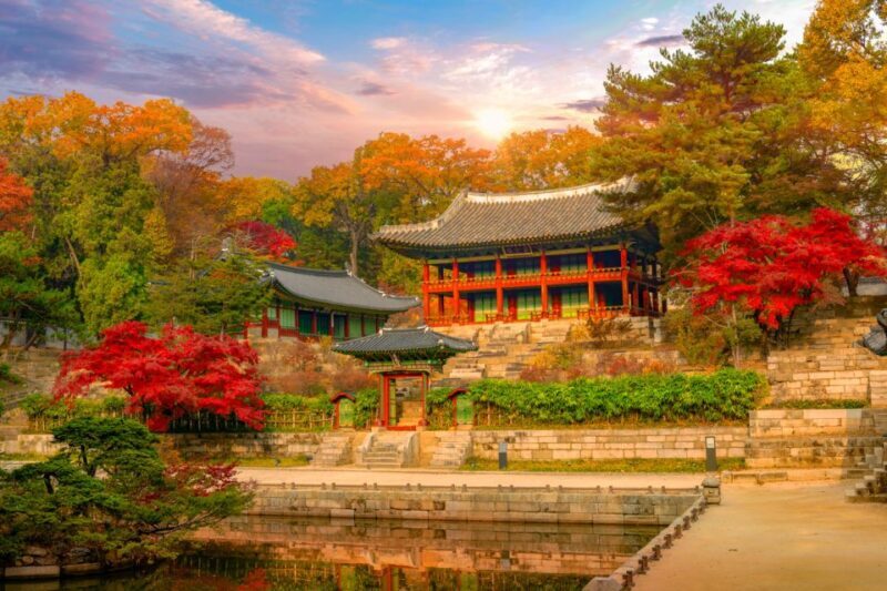 Seoul: Gyeongbok Palace and Bukchon Hanok Walking Tour - The Final Stop: Insadong