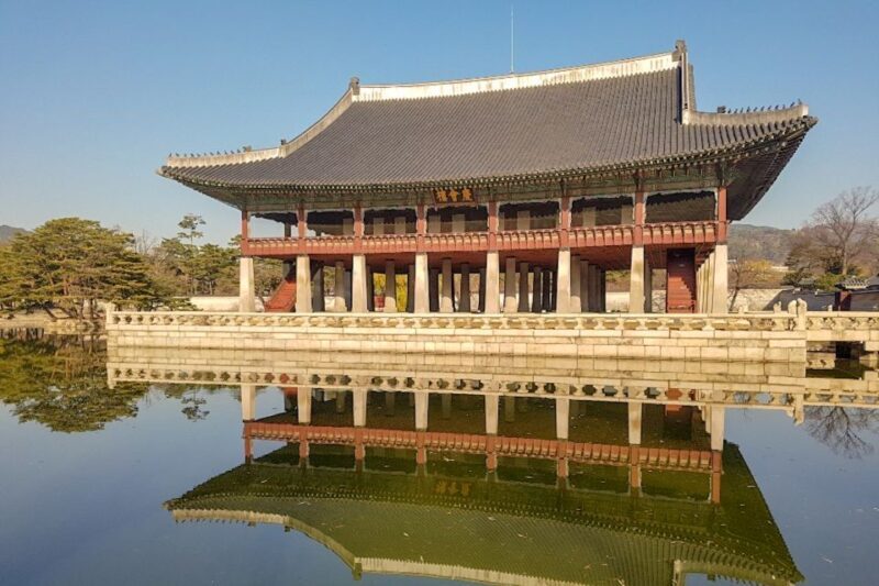 Seoul: Gyeongbok Palace and Bukchon Hanok Walking Tour - What’s Included and What’s Not