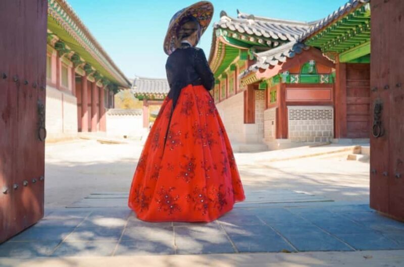 Seoul: Gyeongbokgung, Hanok Village, N Seoul Tower Day Tour - Frequently Asked Questions