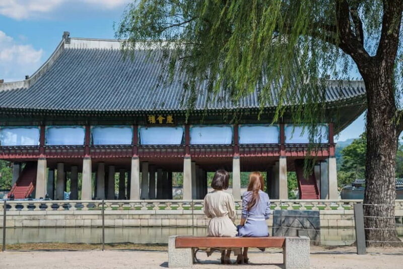 Seoul: Gyeongbokgung & Insa-dong Gastroventure Day Tour - Key Points