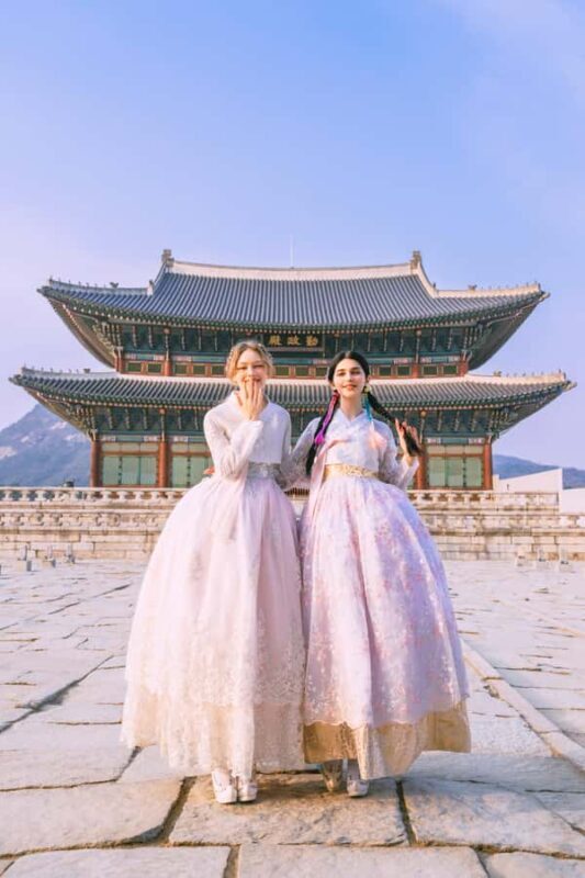 Seoul: Gyeongbokgung Premium Hanbok Experience at Hanboknam - Key Points
