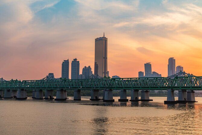 Seoul Han River Sunset Bike Tour with Rainbow Fountain Show - Introduction