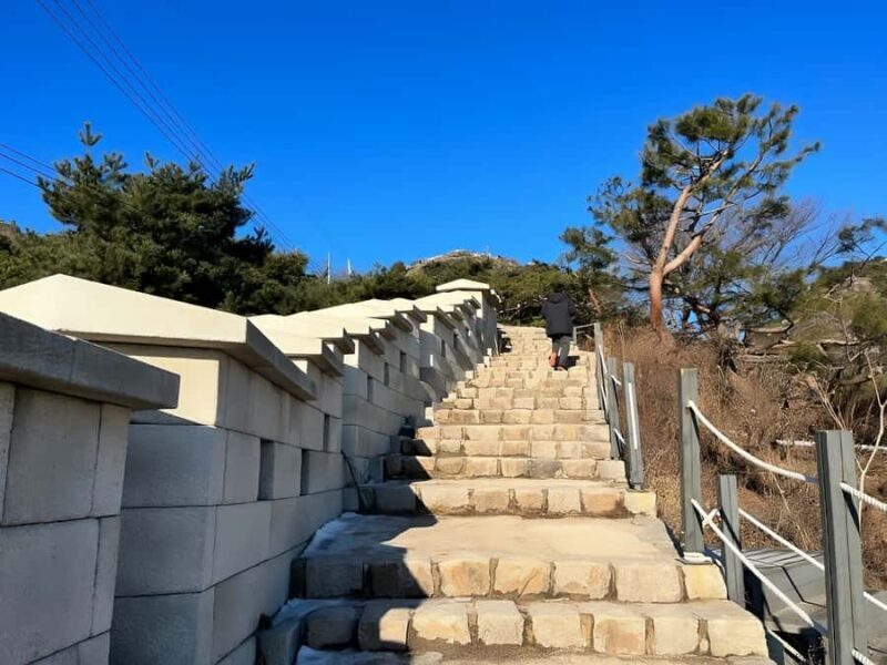 Seoul : Hidden Fortress Trek: Secret Trail to Seochon Flavor - Practical Tips and Considerations