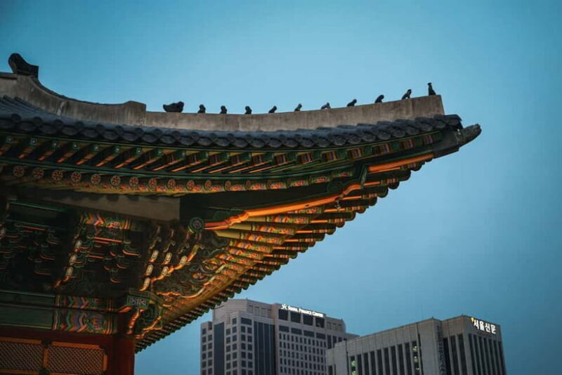 Seoul History Tour: Dark Past & Market Street Flavors - Authenticity and Value