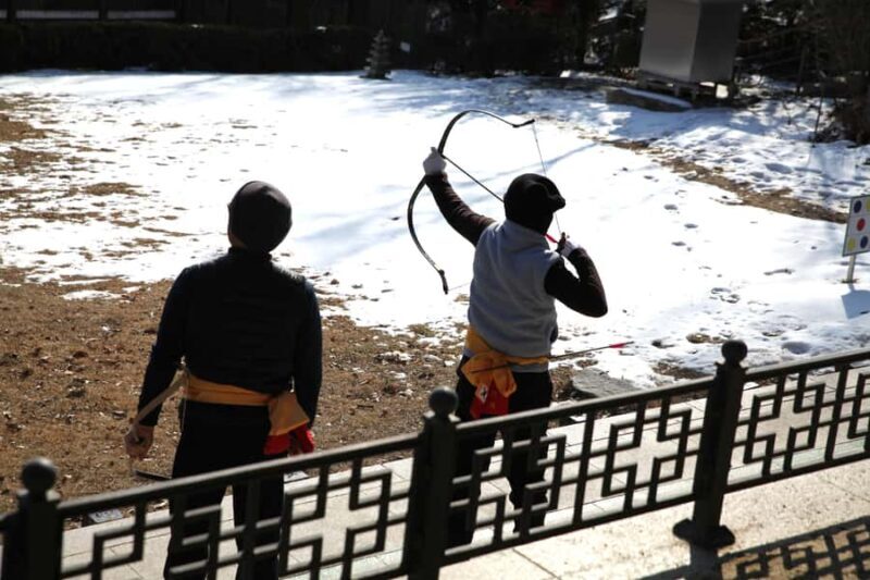 Seoul: Inwangsan Mountain and City Fortress Wall Hiking Tour - What to Expect from the Tour