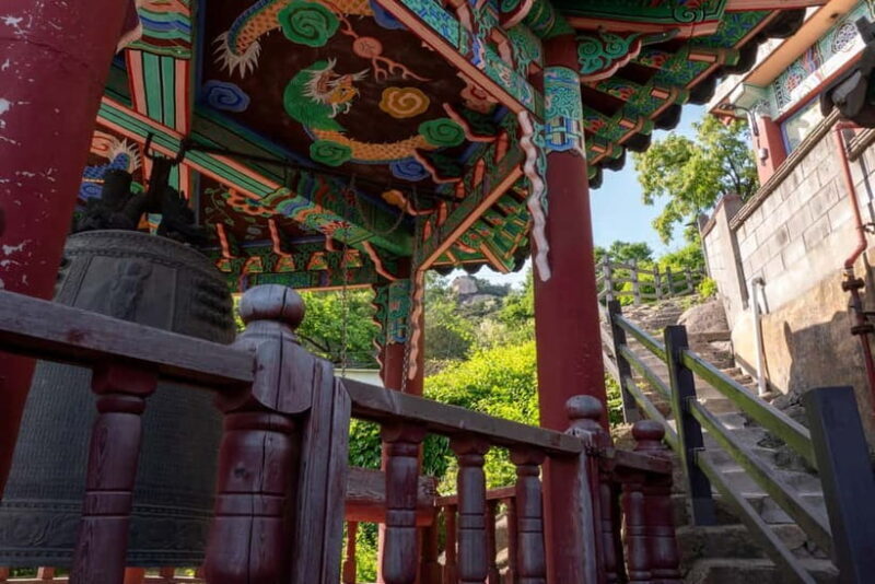 Seoul: Inwangsan mountain Exhuma tour(Feng Shui) - Authenticity and Experience Quality