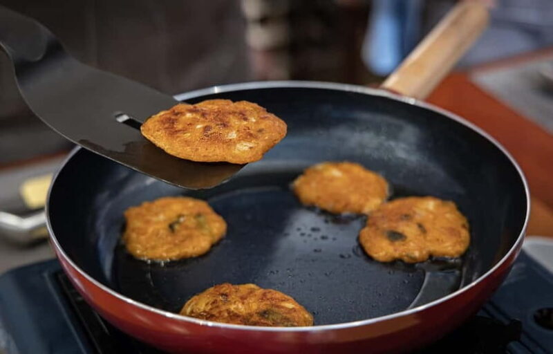 Seoul: Korean Kimchi Cooking Class in the Heart of the City - An In-Depth Look at the Kimchi Cooking Class Experience