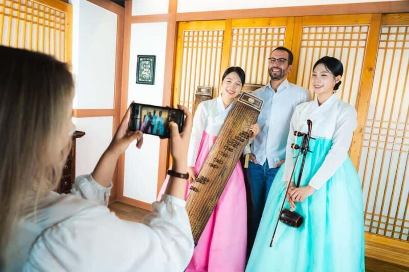 Seoul: Korean Traditional Music Performance "Jinyeon" - FAQ