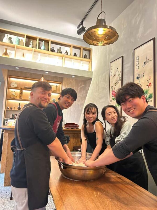 Seoul: Learn and Craft Makgeolli at a Traditional Brewery - The Experience’s Strengths