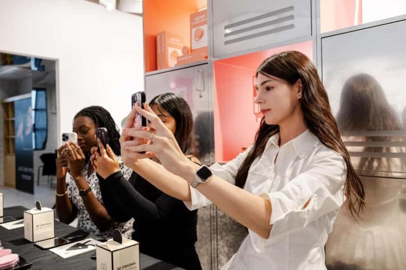 Seoul: Learn K-Makeup from Renowned Artist, Jung Saem Mool - Key Points