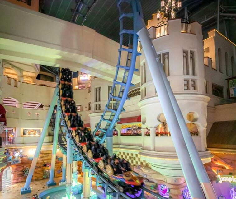 Seoul: Lotte World 1 Day Pass & Korean School Uniform Rental - The Experience: Day Plan and Highlights