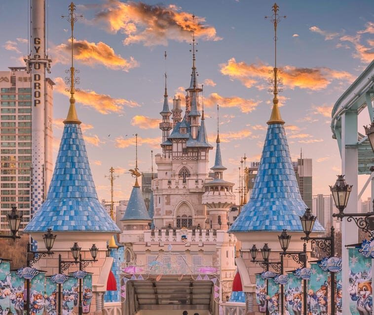 Seoul: Lotte World 1 Day Pass & Korean School Uniform Rental - Authentic Insights from Past Travelers