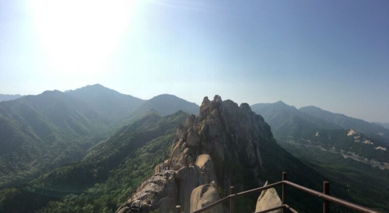 Seoul: Mt Seorak Hike with Naksansa Temple or Nami Island - Guides and Language