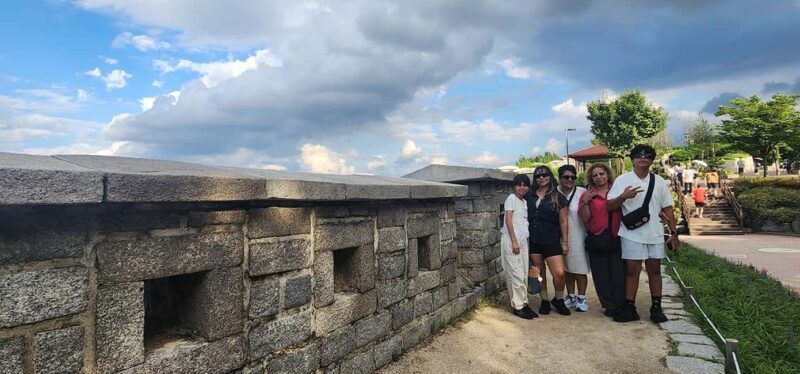 Seoul Night Tour: Naksan Park & Hidden Jems - The Sum Up