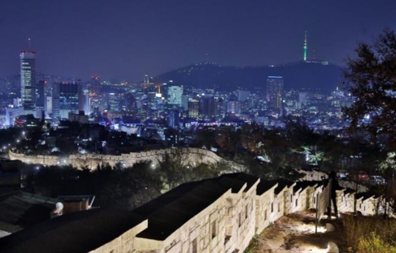Seoul: Nighttime Tour of Palace, Market, Naksan Park & More - Final Thoughts