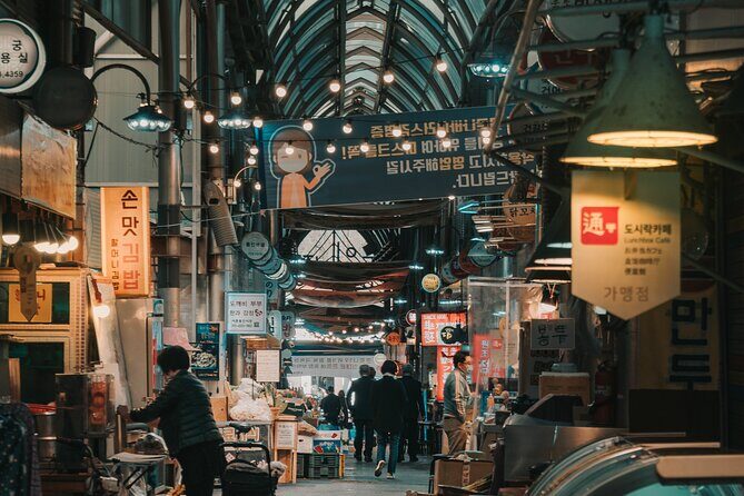 Seoul: Palace, Temple and Market Guided Foodie Tour at Night - FAQ